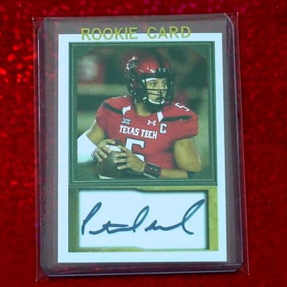 NFL | Other | Patrick Mahomes Rookie Facsimilie Autograph Card | Poshmark